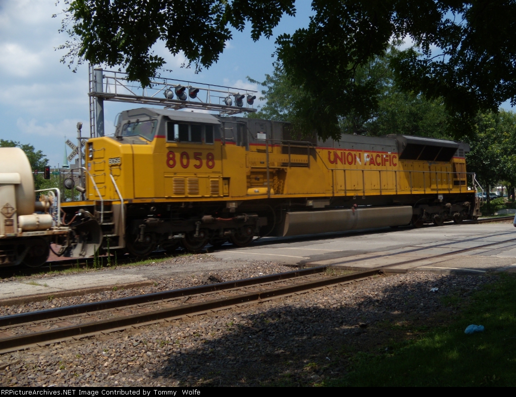 UP 8058 is the DPU on the MINNP westbound